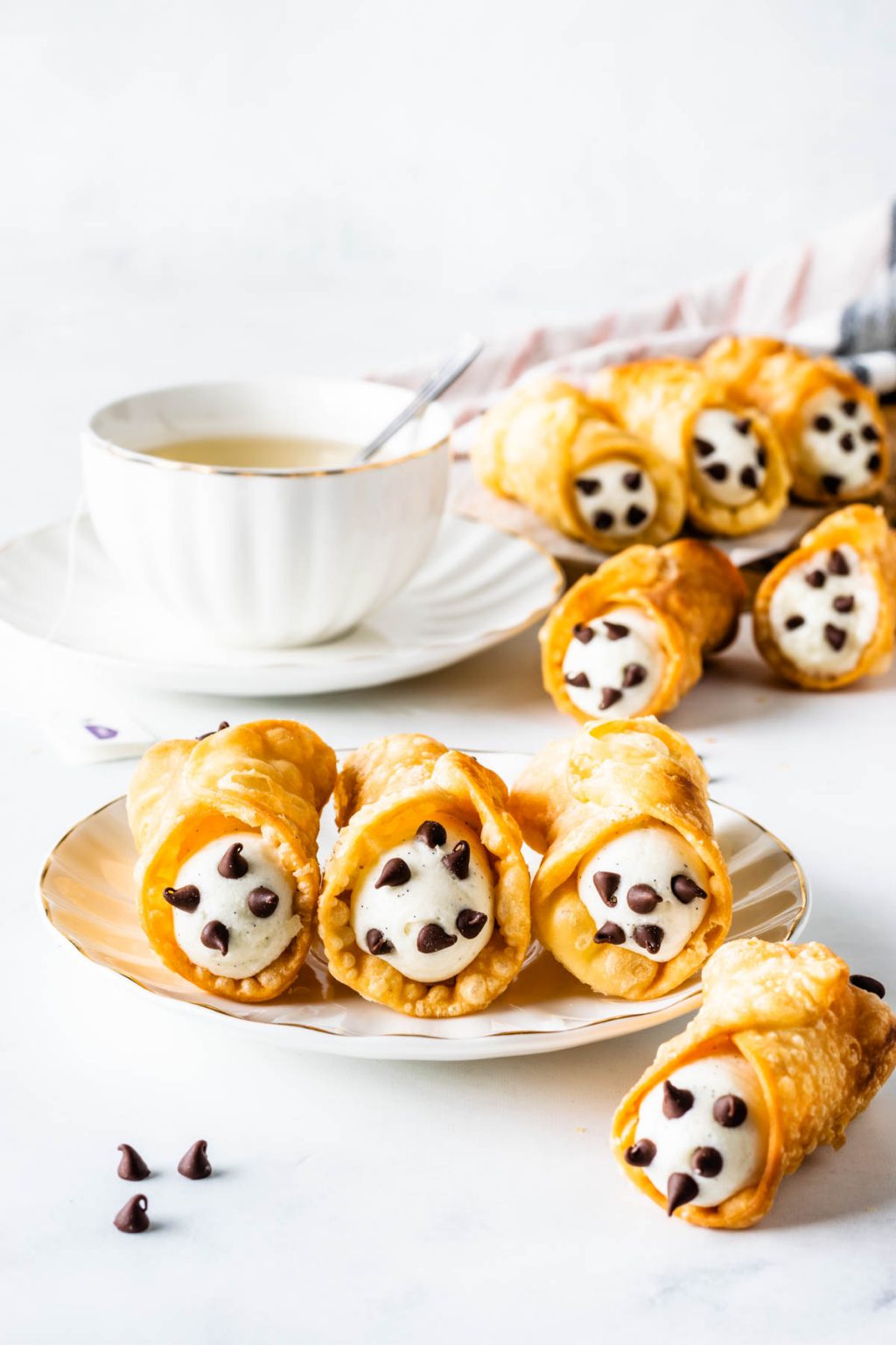 Cannoli Recipe - Pies and Tacos