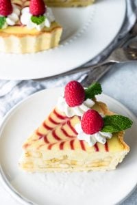 Banana Cream and Raspberry Jam Pie - Pies and Tacos