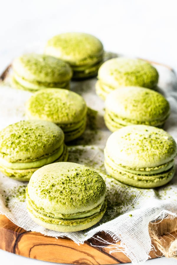 Matcha Macarons plus Tips on How to Make French Macarons - Pies and Tacos
