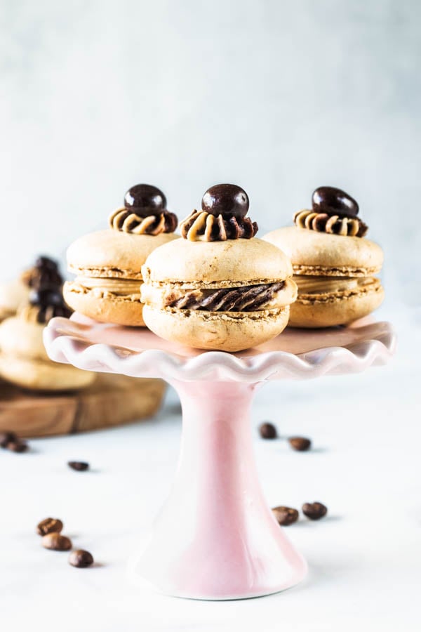 Coffee Macarons - Pies and Tacos