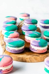 Multi-colored macaron shells (from one batch of macarons) - Pies and Tacos