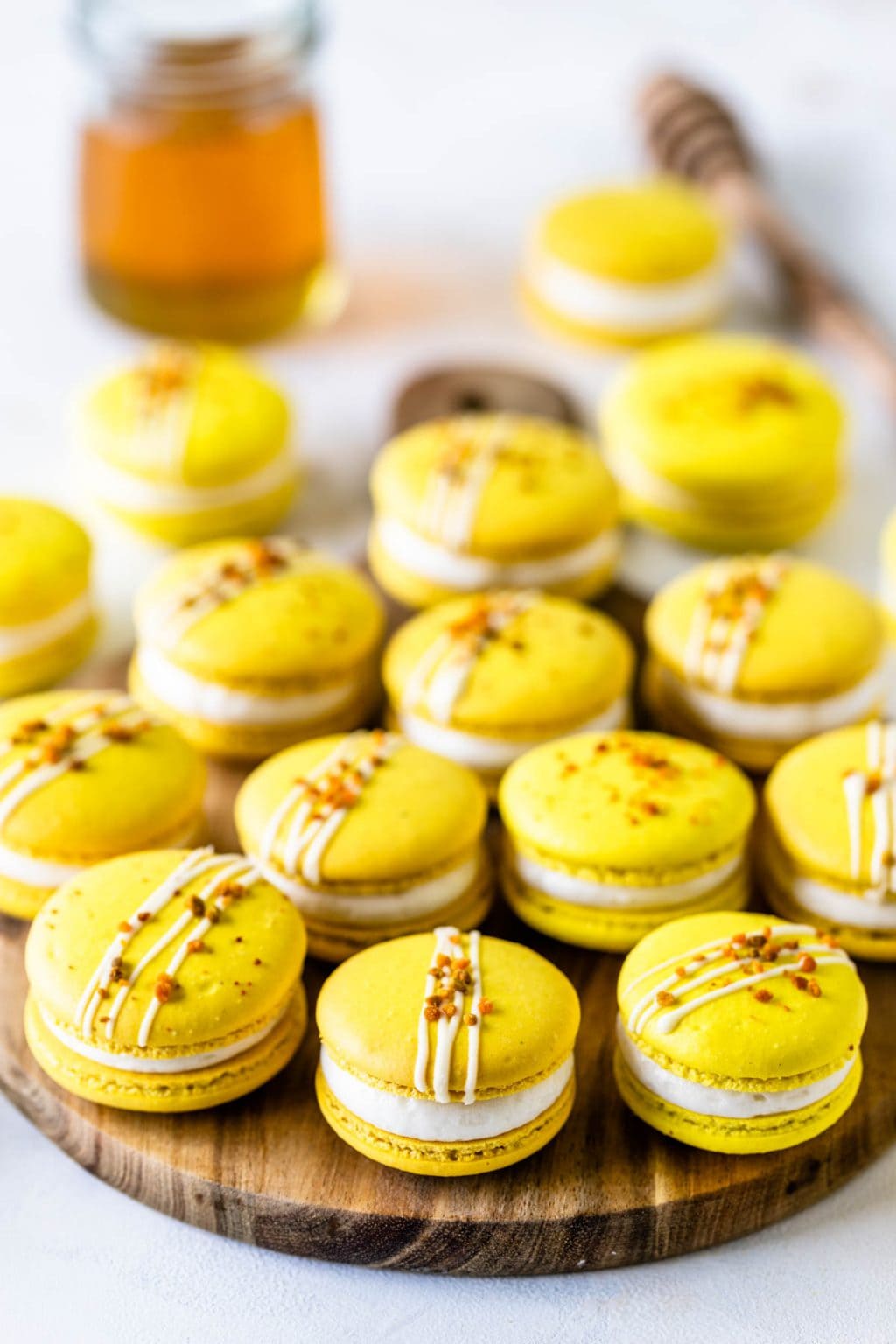 Honey Macarons (plus video) - Pies and Tacos