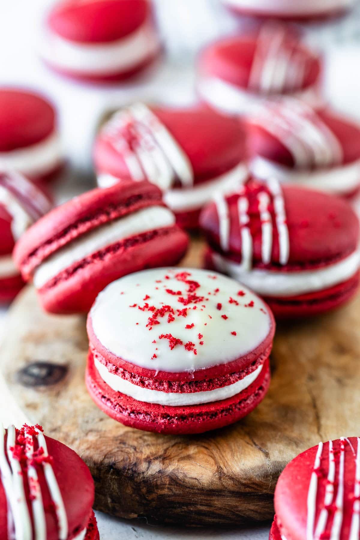 Red Velvet Macarons - Pies and Tacos