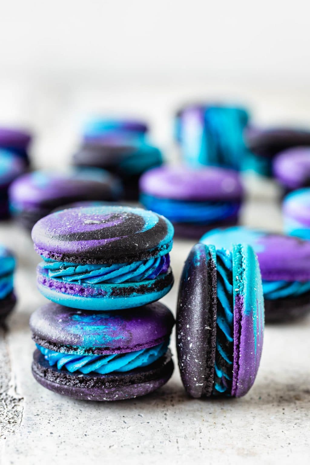 Galaxy Macarons - Pies and Tacos