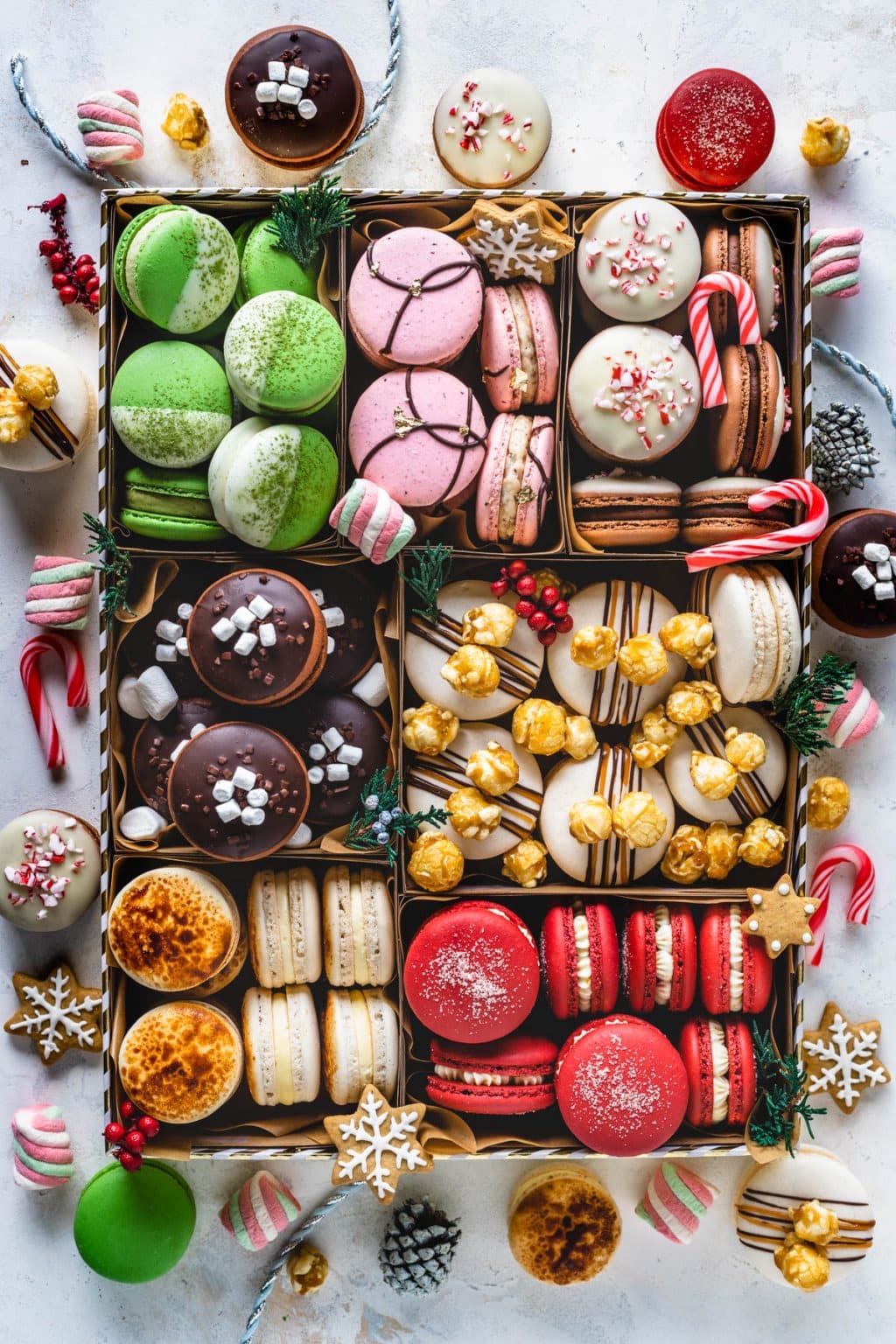 Holiday Macarons - Pies and Tacos