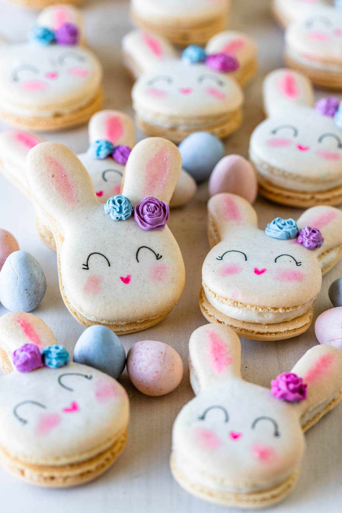 Bunny Macarons - Pies and Tacos