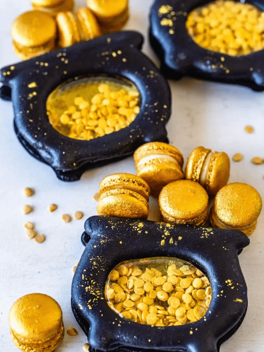 Pot Of Gold Macarons Story - Pies and Tacos