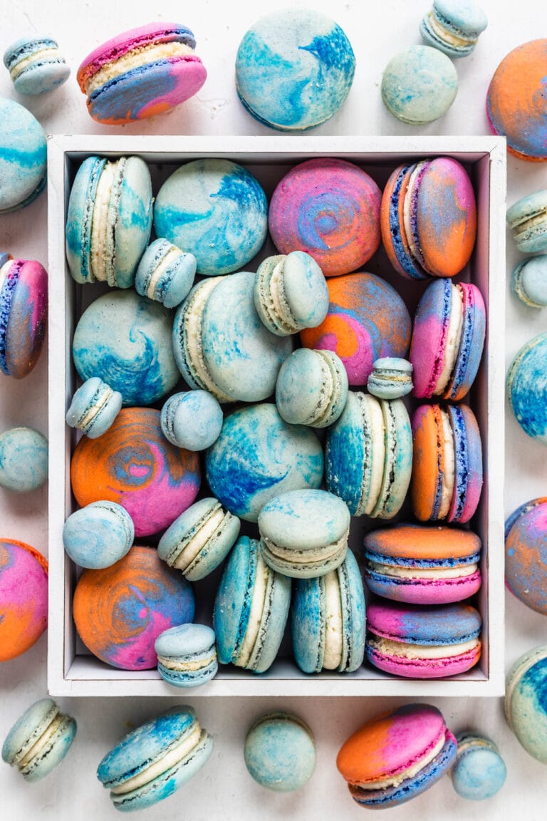 Beach Macarons - Pies and Tacos