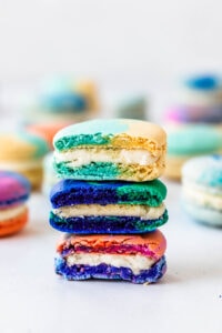 Beach Macarons - Pies and Tacos
