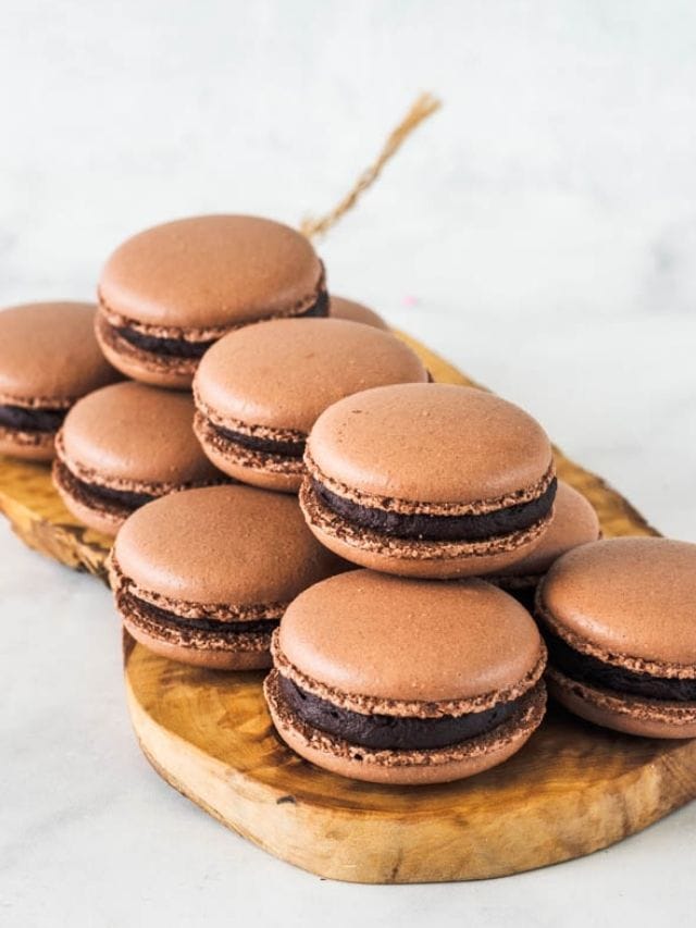 Chocolate Macarons Story - Pies and Tacos