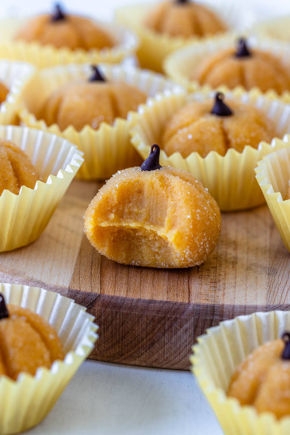 Pumpkin Brigadeiros - Pies and Tacos