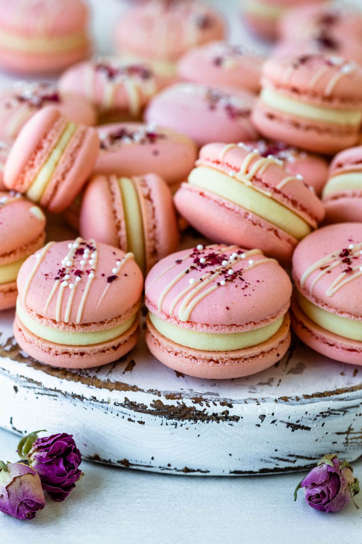 Rose Macarons - Pies and Tacos