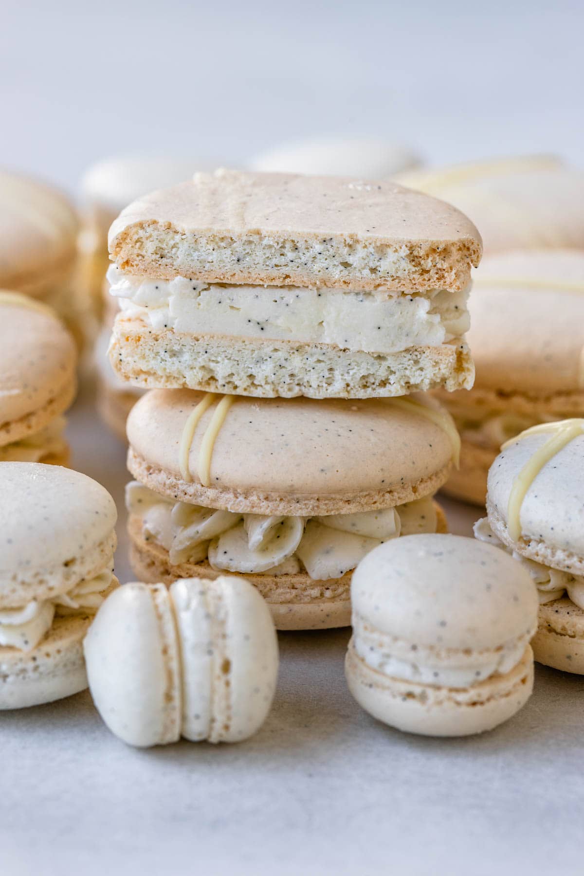 Vanilla Macarons - Pies and Tacos