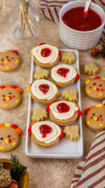 Turkey Macarons - Pies and Tacos