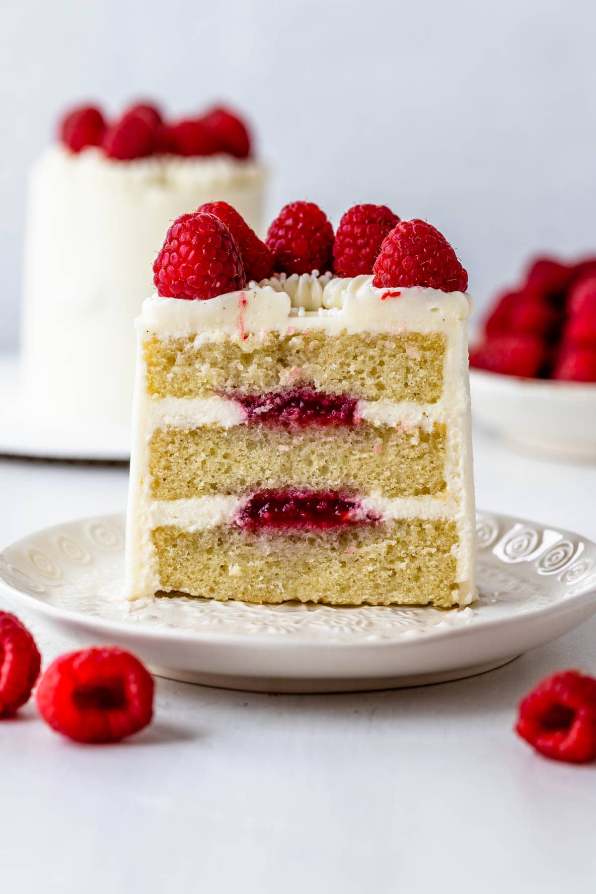 Almond Raspberry Cake - Pies and Tacos