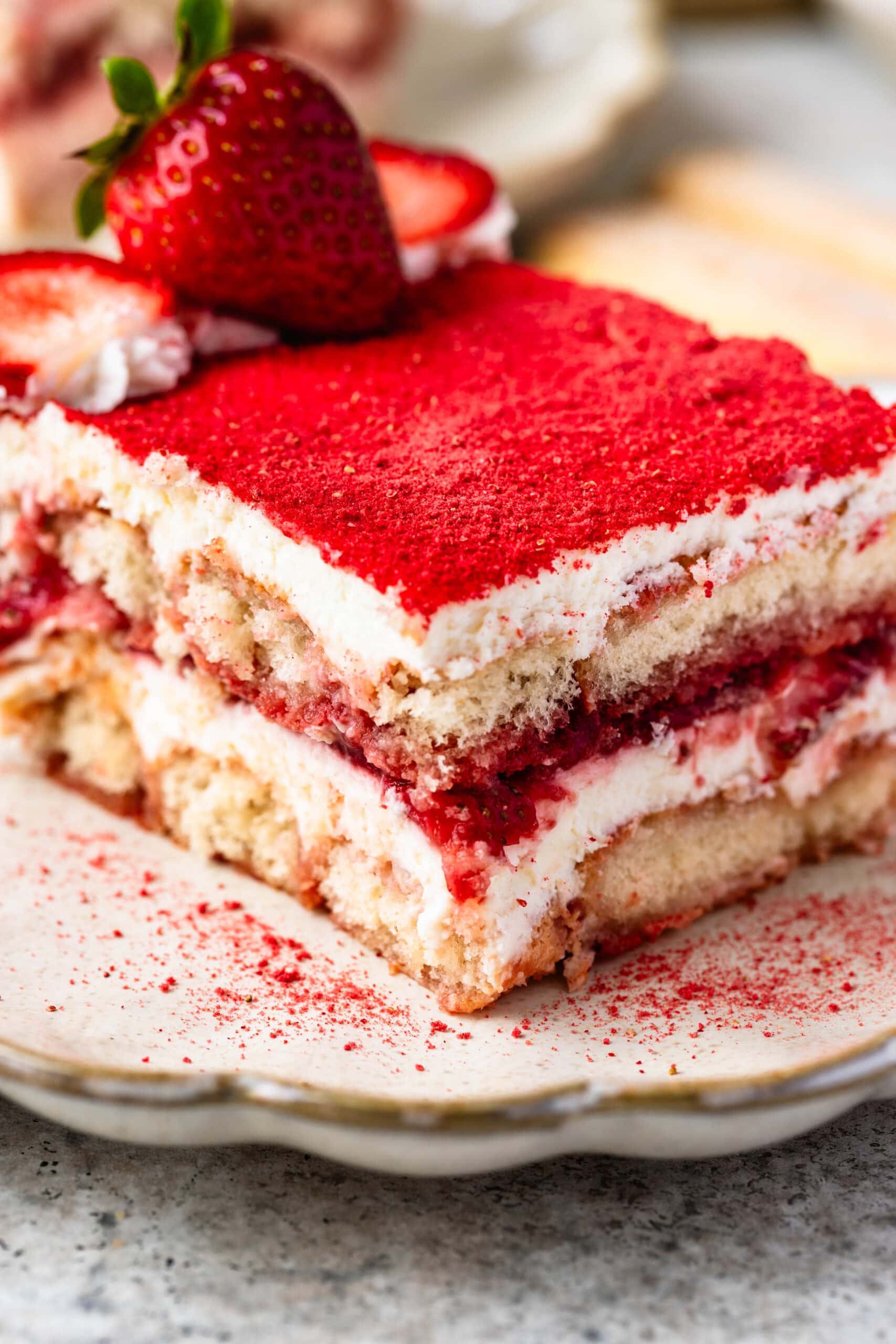 Strawberry Tiramisu - Pies and Tacos