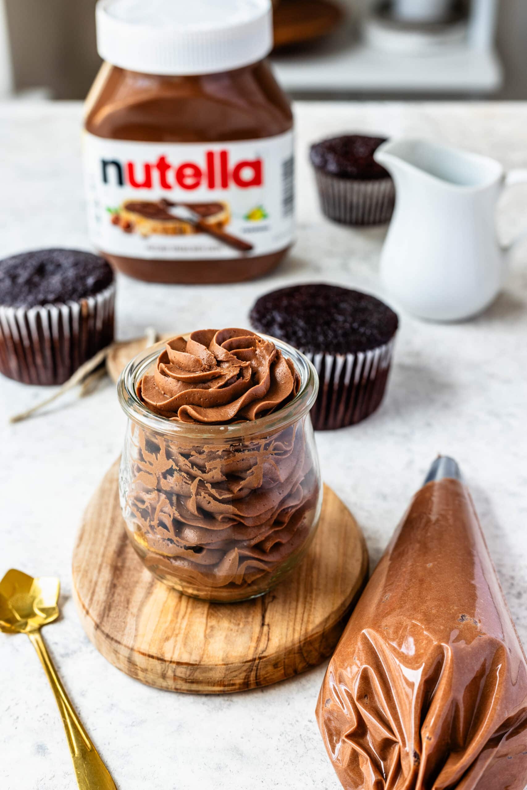 Nutella Buttercream - Pies and Tacos