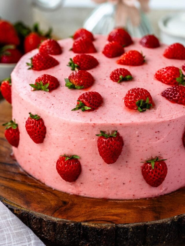 Strawberry Cake Recipe Story - Pies and Tacos
