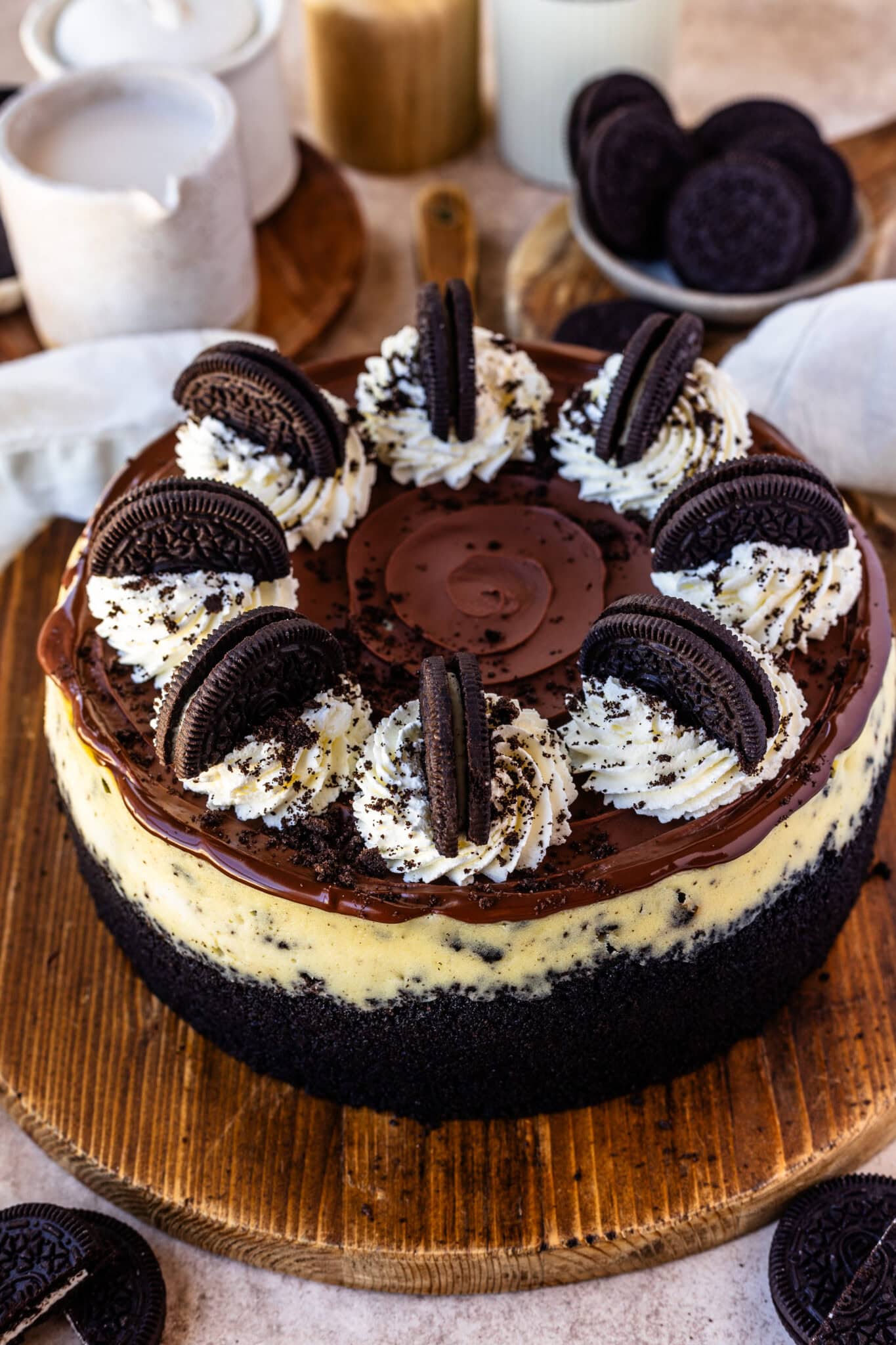 Oreo Cheesecake - Pies and Tacos