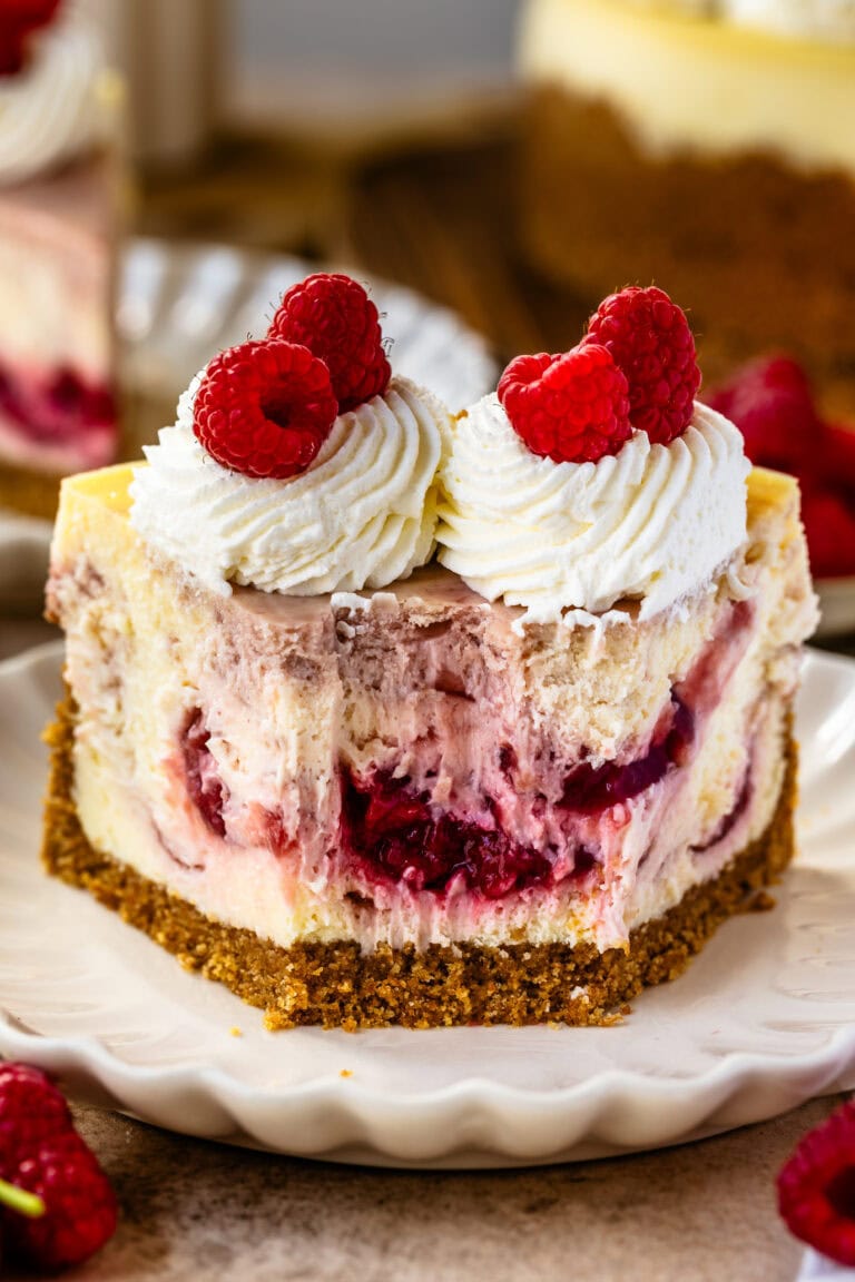 Raspberry Cheesecake - Pies and Tacos