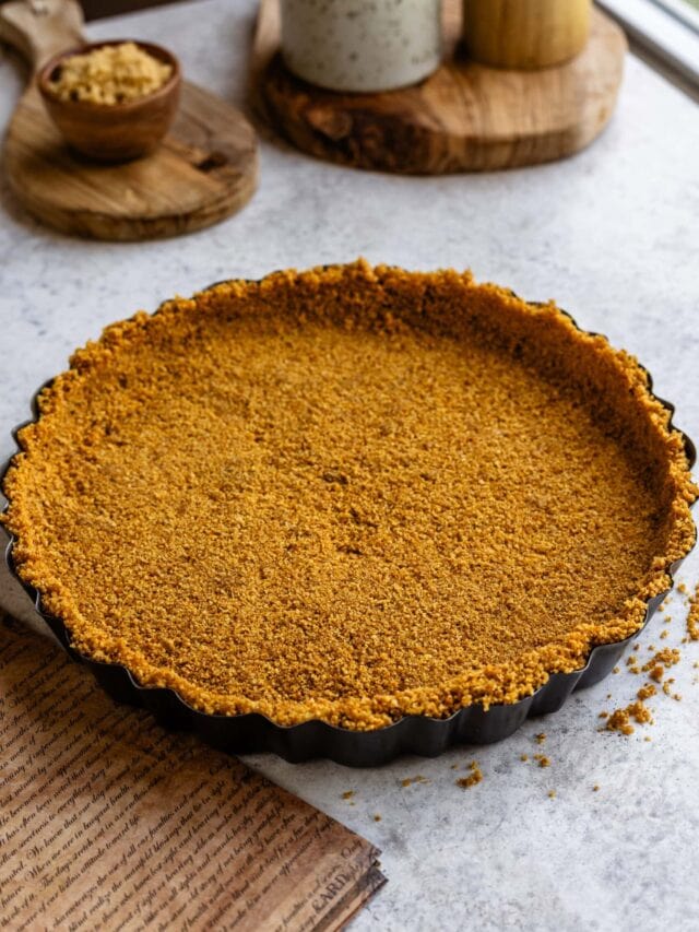 Graham Cracker Crust Recipe Story - Pies and Tacos